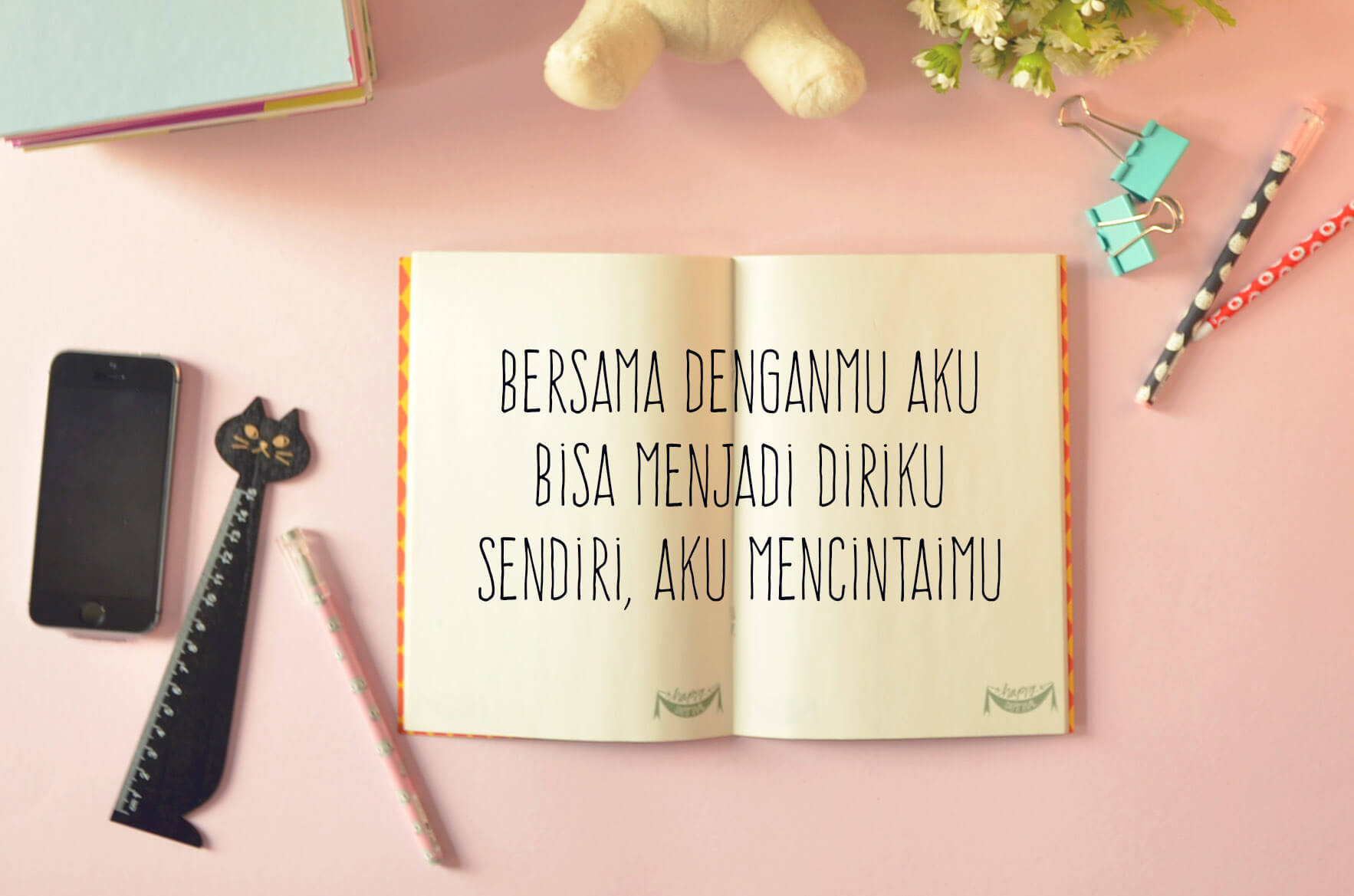 8 Pesan Cinta Terindah untuk Disampaikan kepada Pasanganmu - uprint.id