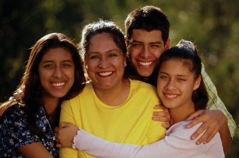 Hasilkan Foto Liburan yang Keren dengan 5 Tips Ini! - Uprint.id