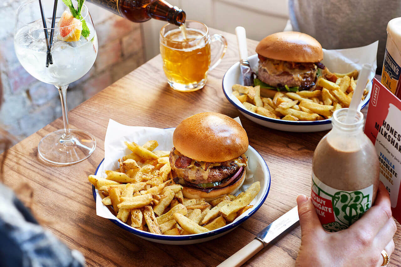 Restoran Halal di New York yang Rekomendasi Buat Muslim - Uprint.id