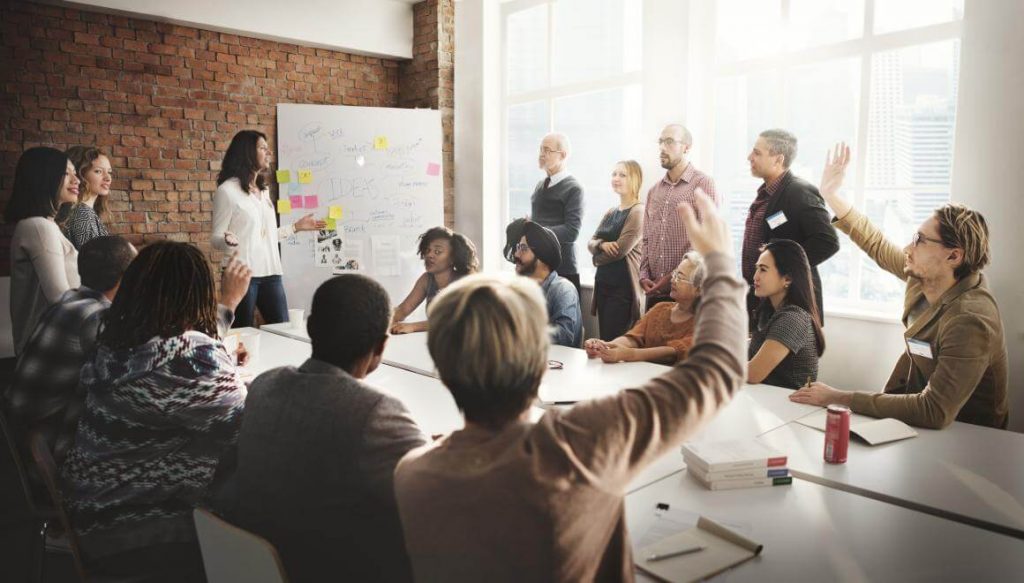 Taktik Mengembangkan Komunitas yang Perlu Diketahui - Uprint.id