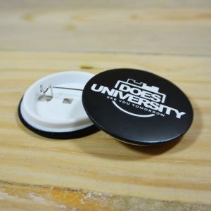 Inspirasi Desain Pin Modern untuk Rekomendasi Mencetak - Uprint.id