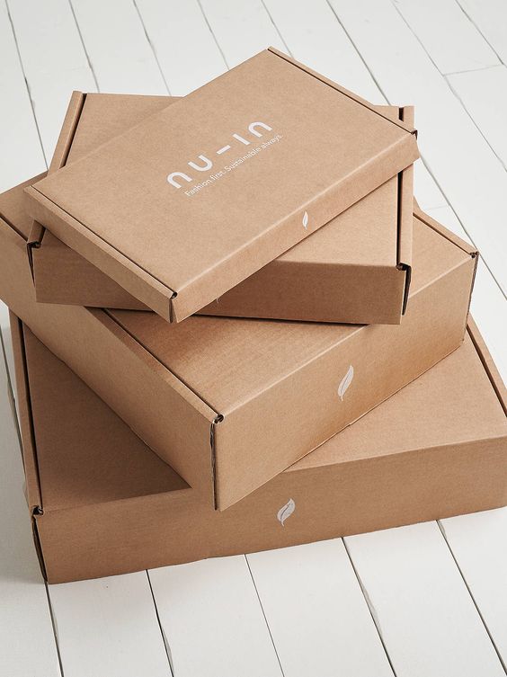 Manfaat Cetak Dus Kemasan untuk Meningkatkan Penjualan - uprint.id